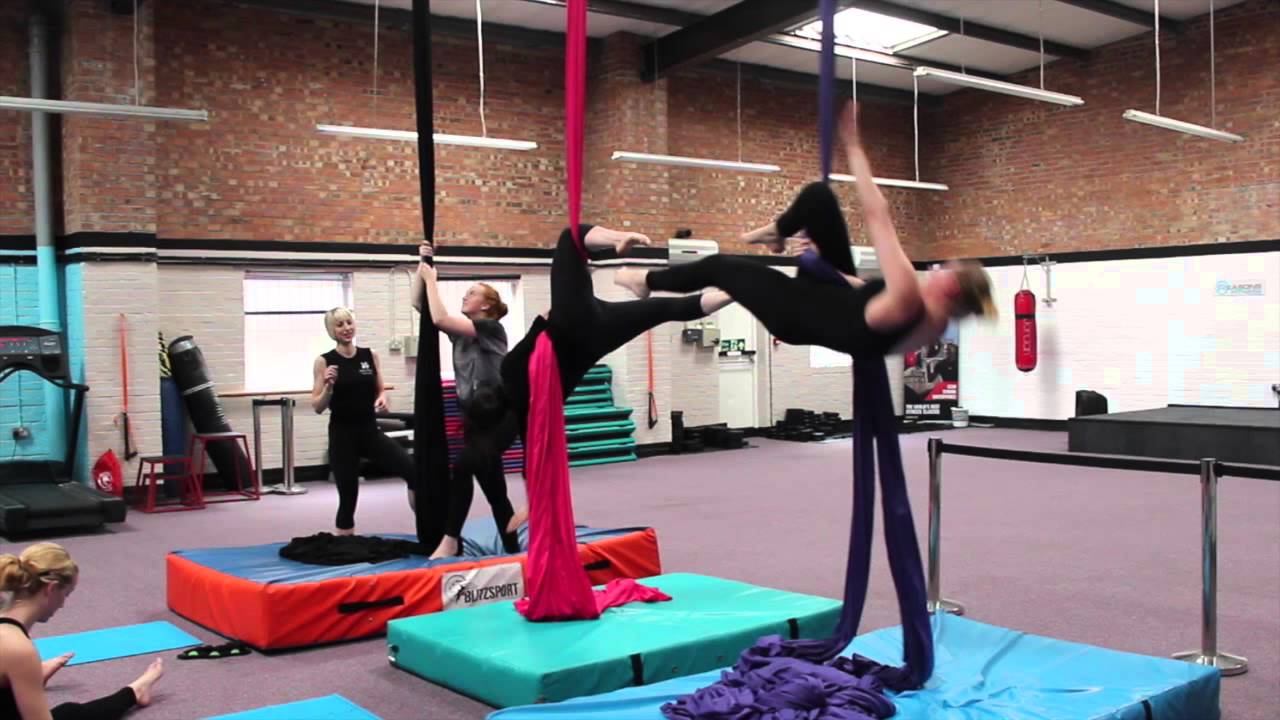 Aerial silks conditioning - AerialFitness